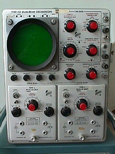 De l'oscillographe au numérique : principales étapes de l'évolution de ...
